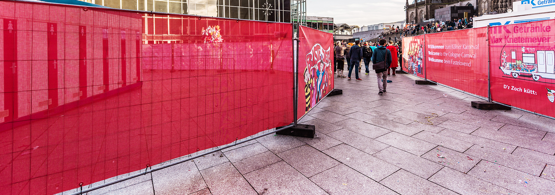 Crowd Control Fencing British Columbia - EPS.net