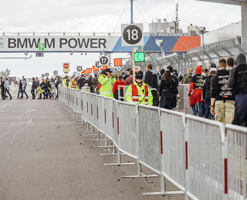 Crowd Control Barriers: How They Help In Event Management?