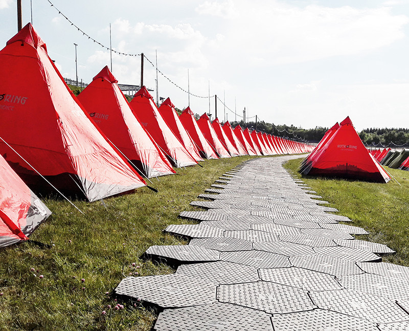 Portable Tent Flooring Chicago Benefits | Applications | EPS