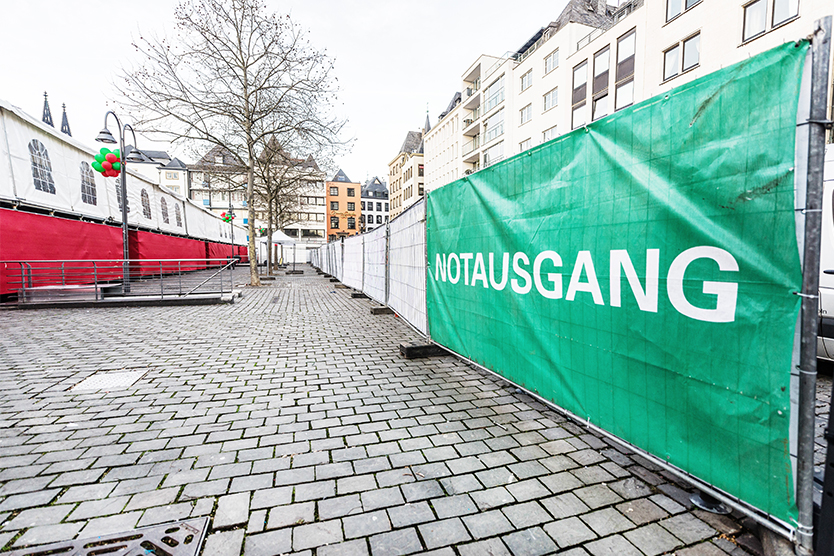 Temporary Event Fencing: An Integral Part of Outdoor Events - eps.net