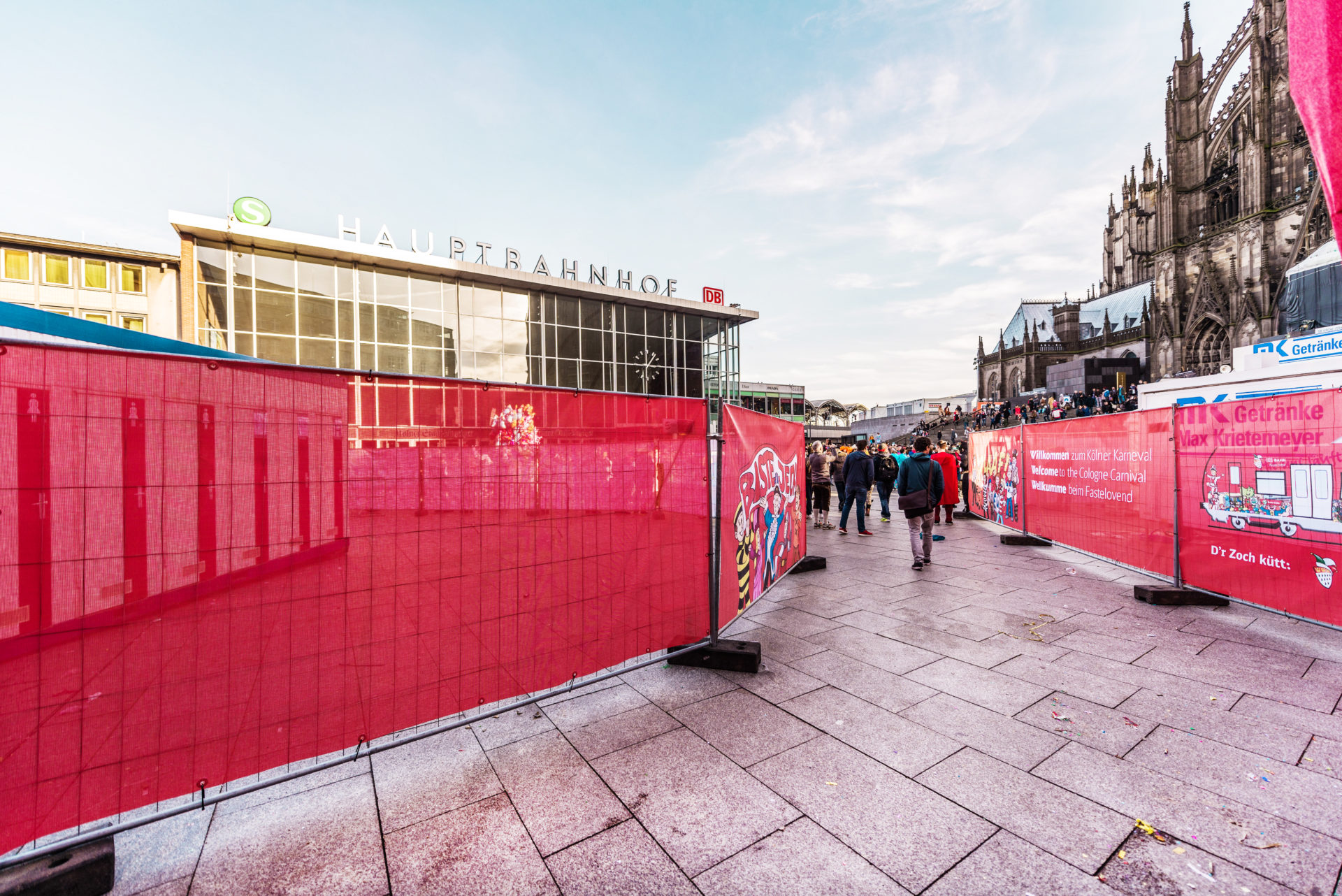 Temporary Event Fencing LA to Enhance Your Events - EPS